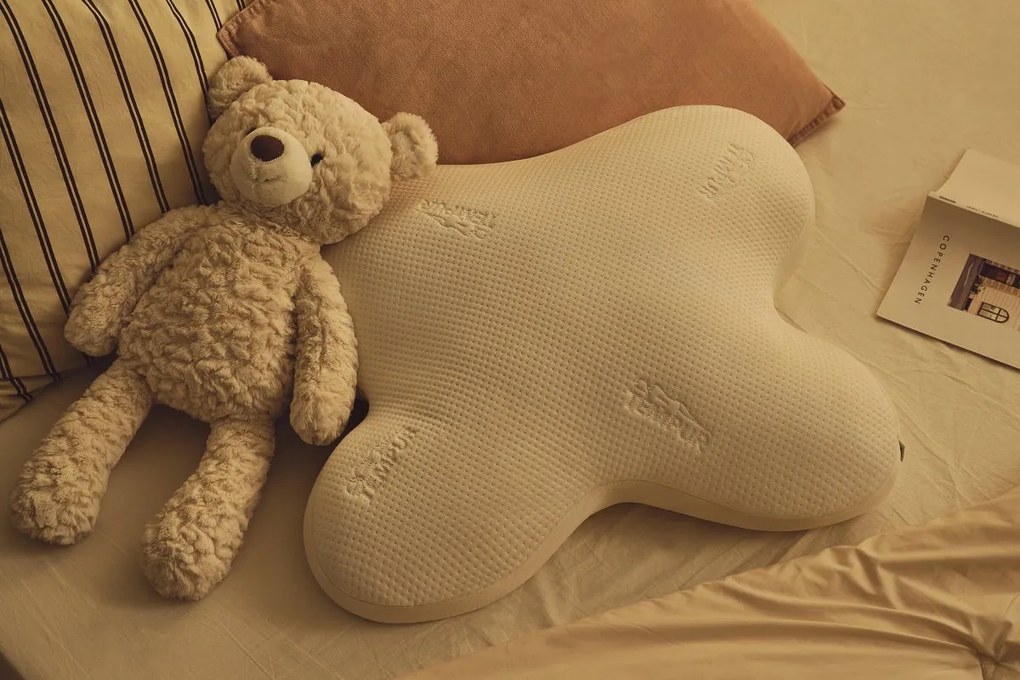 Ergonomický polštář poskytující jedinečnou oporu při spánku na břiše TEMPUR® Ombracio 2.0, 60x50 cm + povlak na polštář zdarma
