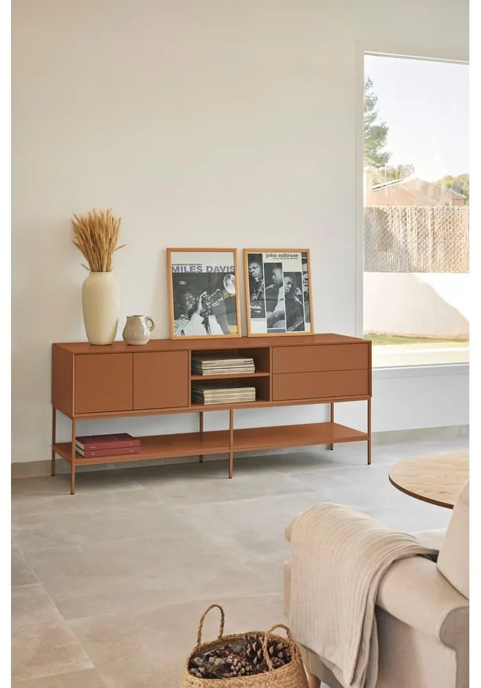 TV stolek v cihlové barvě 175x74x45 cm Platt – Teulat