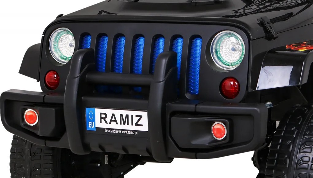 Ramiz Terénní autíčko Raptor Drifter plameny + ovladač + pohon 4x4 + úložný prostor + pozvolný rozjezd + MP3 LED