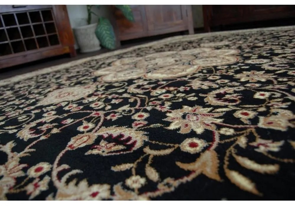 Kusový koberec Agas černý 250x350cm
