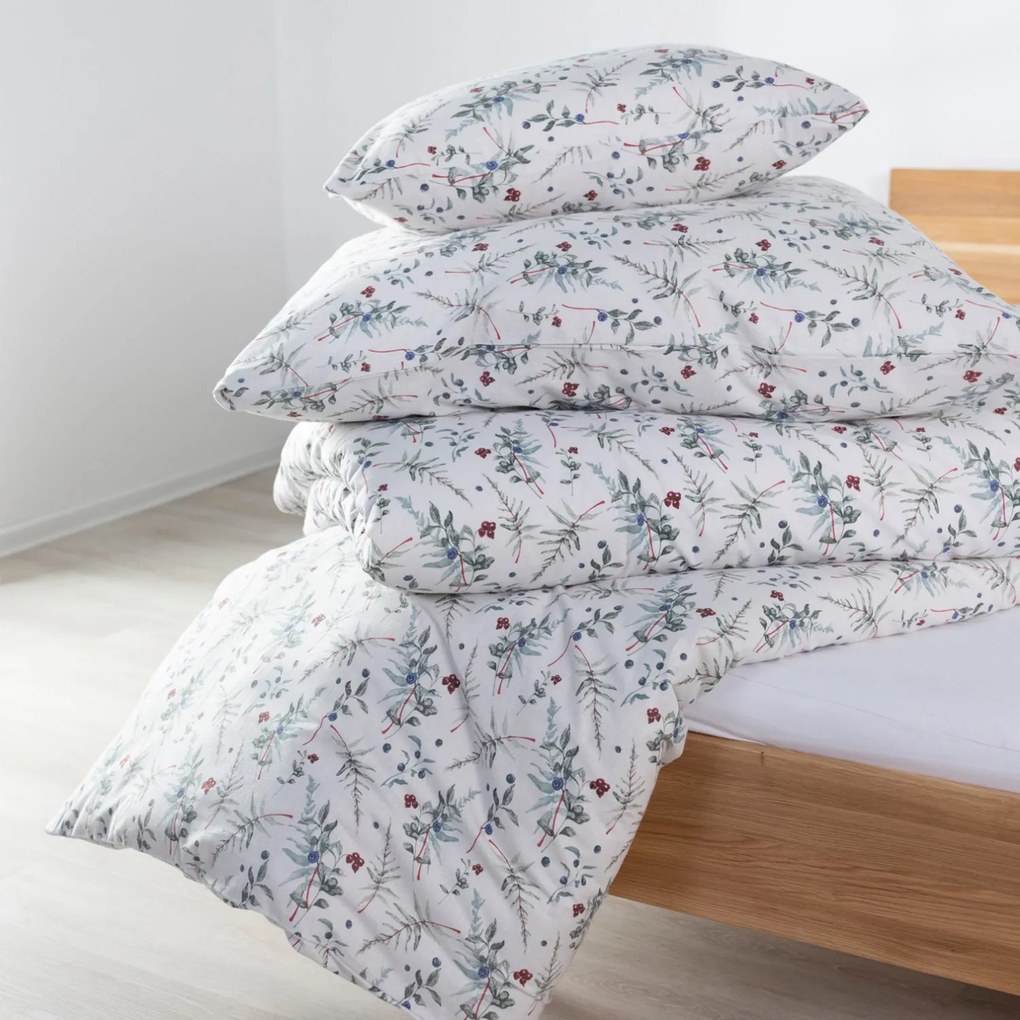 Flanelové povlečení Zimní plody Velikost: atypický 240 x 220 + 2 x 70 x 90