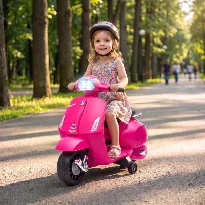 AIYAPLAY Elektrická dětská motorka Vespa 6V s pomocnými kolečky, světlometem a houkačkou pro 2–4 roky 71 x 37 x 52 cm, růžová