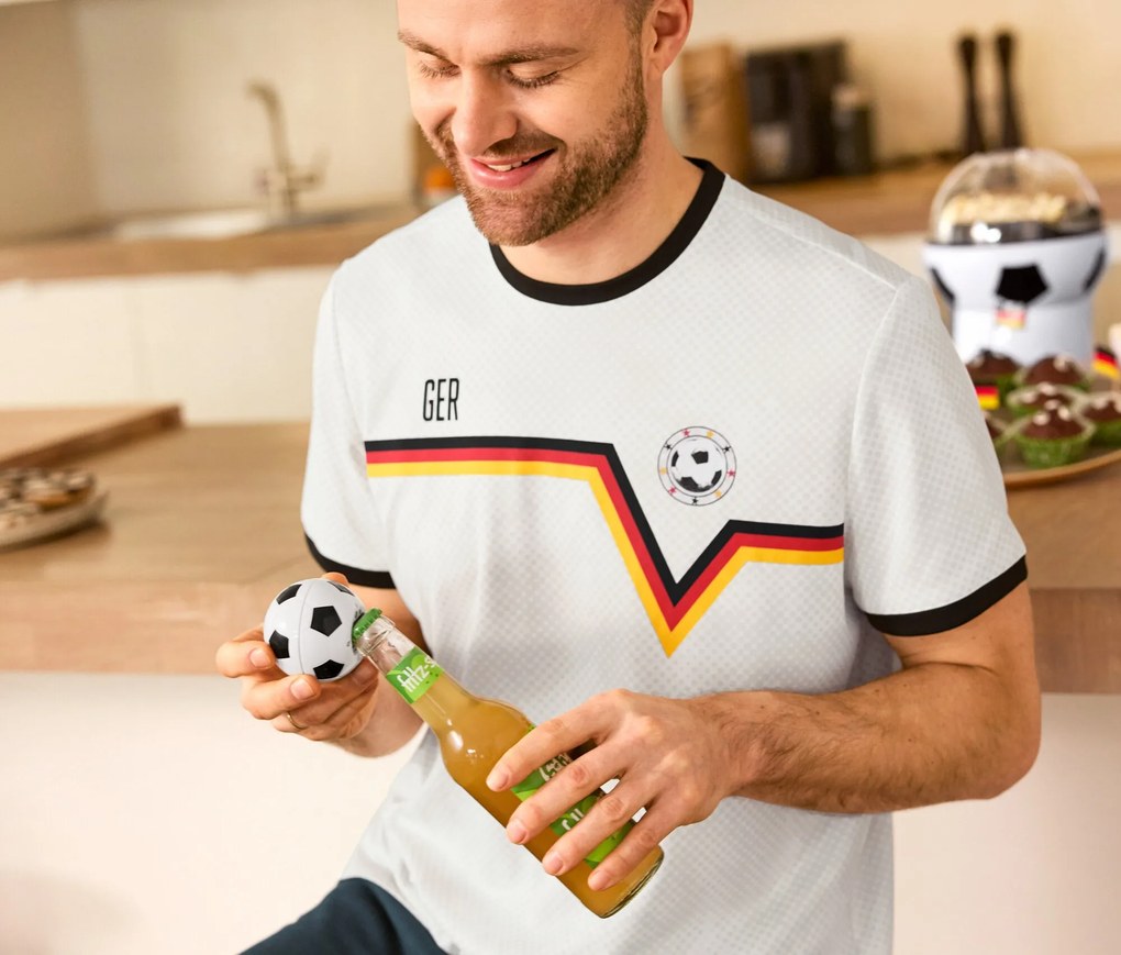Tchibo - Otvírák na láhve »Fotbal«