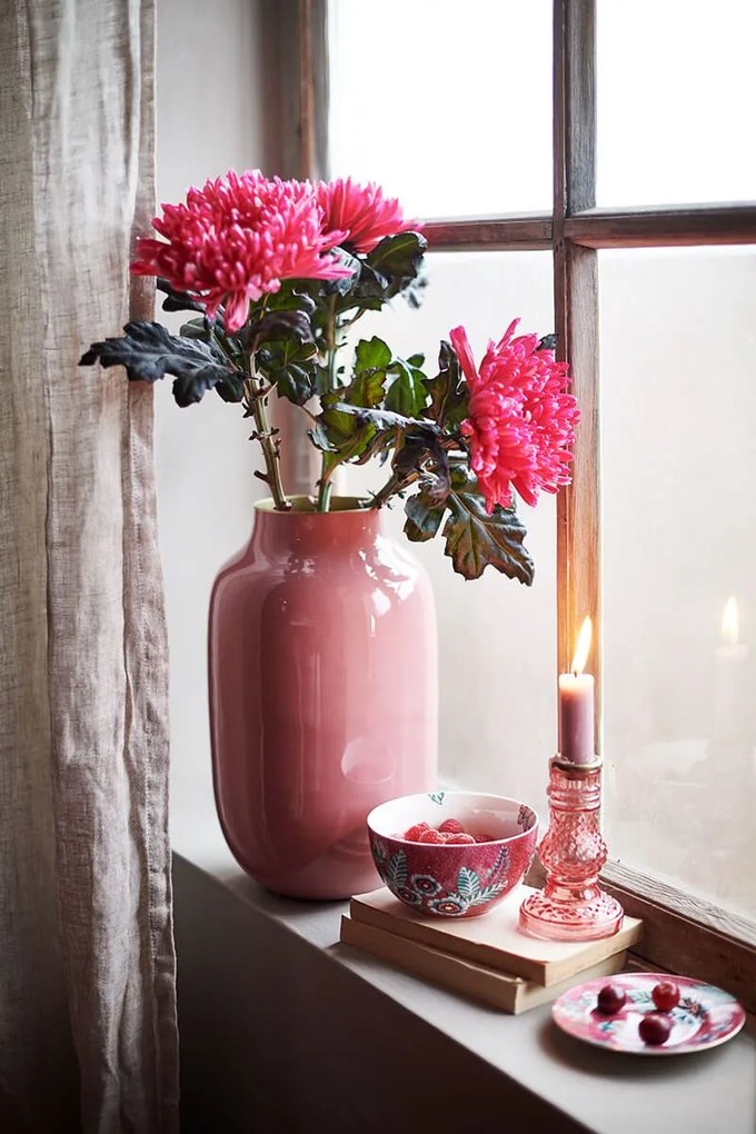 Pip Studio Flower Festival miska o 12cm, tmavě růžová (Menší miska z tenkostěnného porcelánu z kolekce Flower Festival Dark Pink)