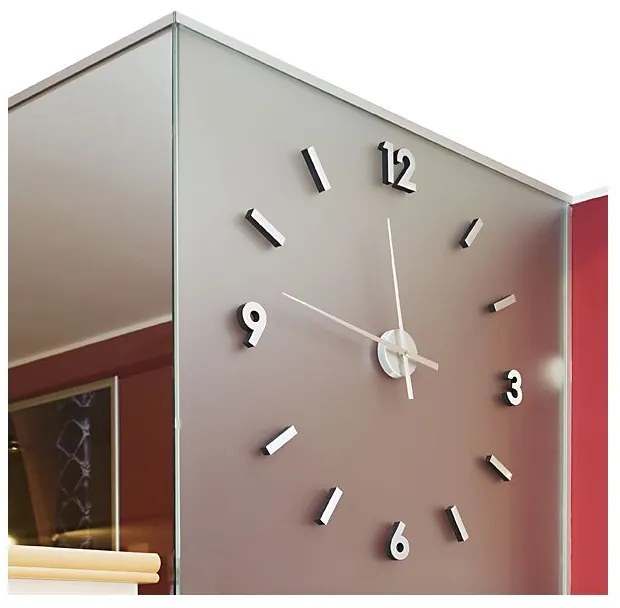 Černé nalepovací moderní nástěnné hodiny JVD HW53.4