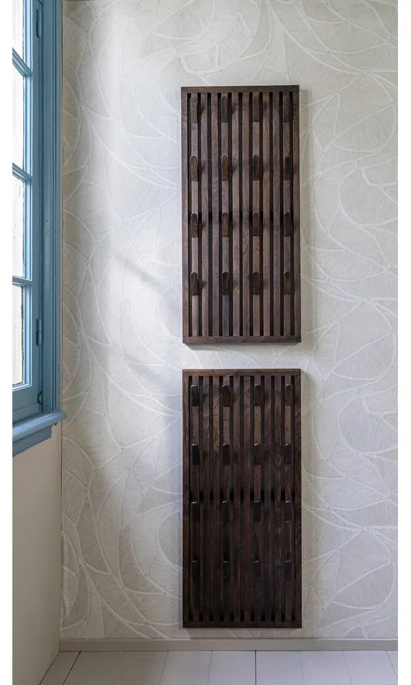 Tmavě hnědý věšákový panel z dubového dřeva 46x100x8 cm Parco – Spinder Design