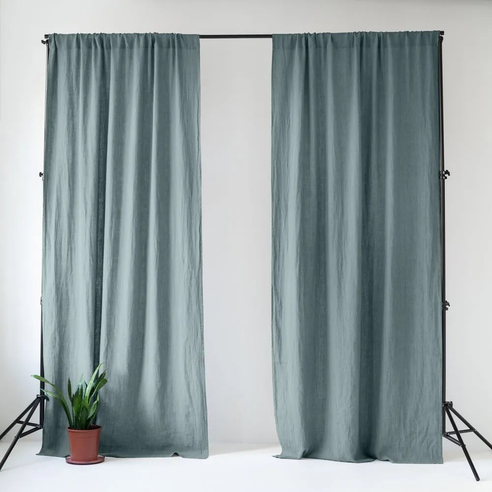 Šedomodrý lněný závěs 140x330 cm Blue Fog – Linen Tales