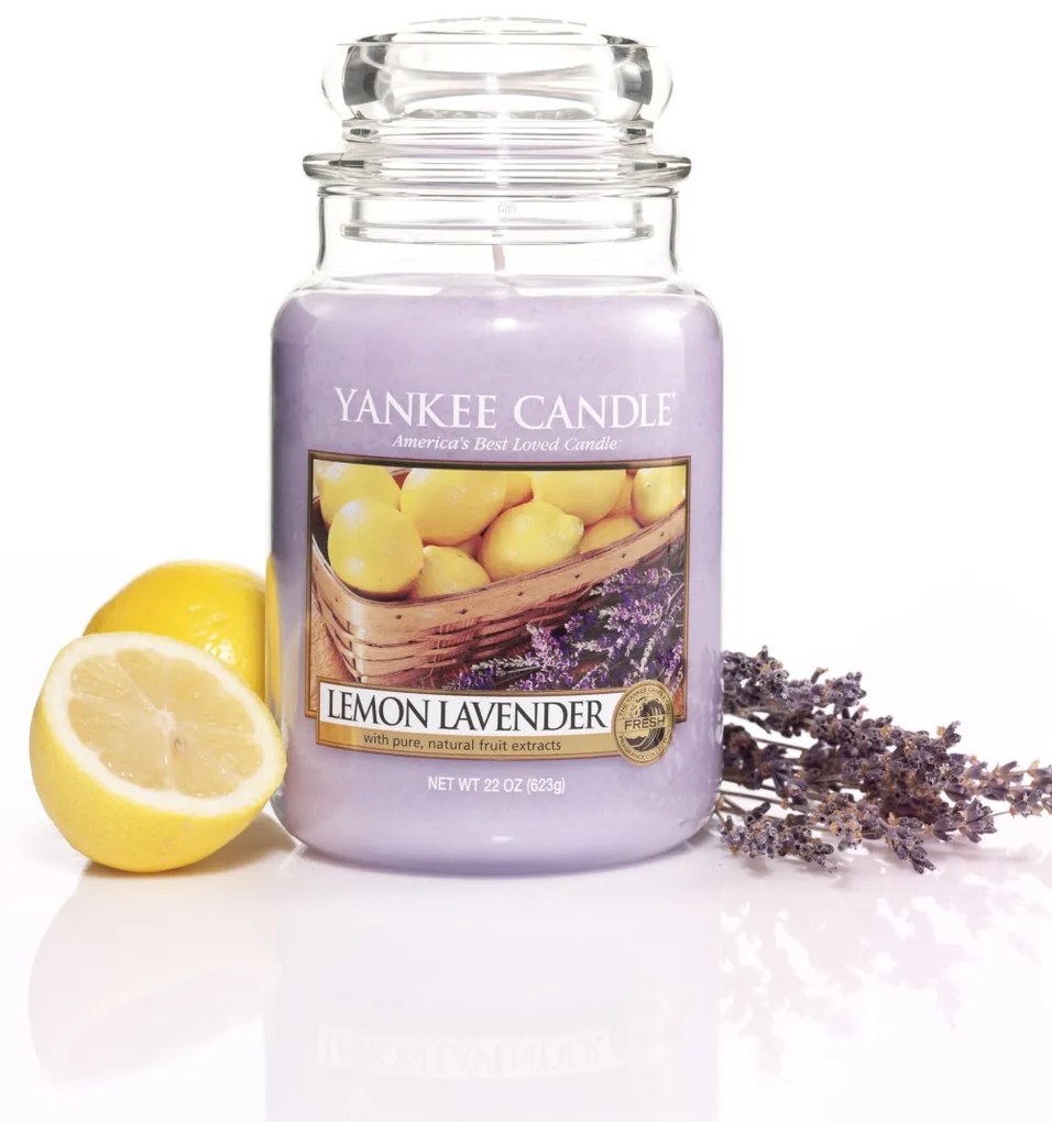 Vonná svíčka Yankee Candle LEMON LAVENDER - střední