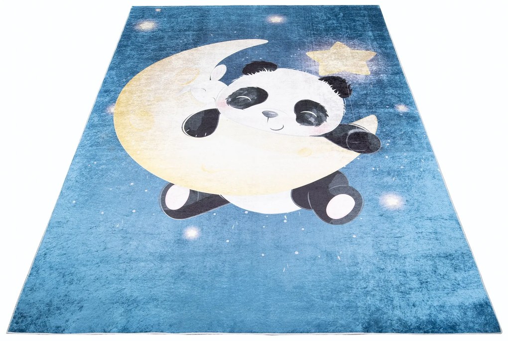 Dětský koberec s motivem pandy na měsíci
