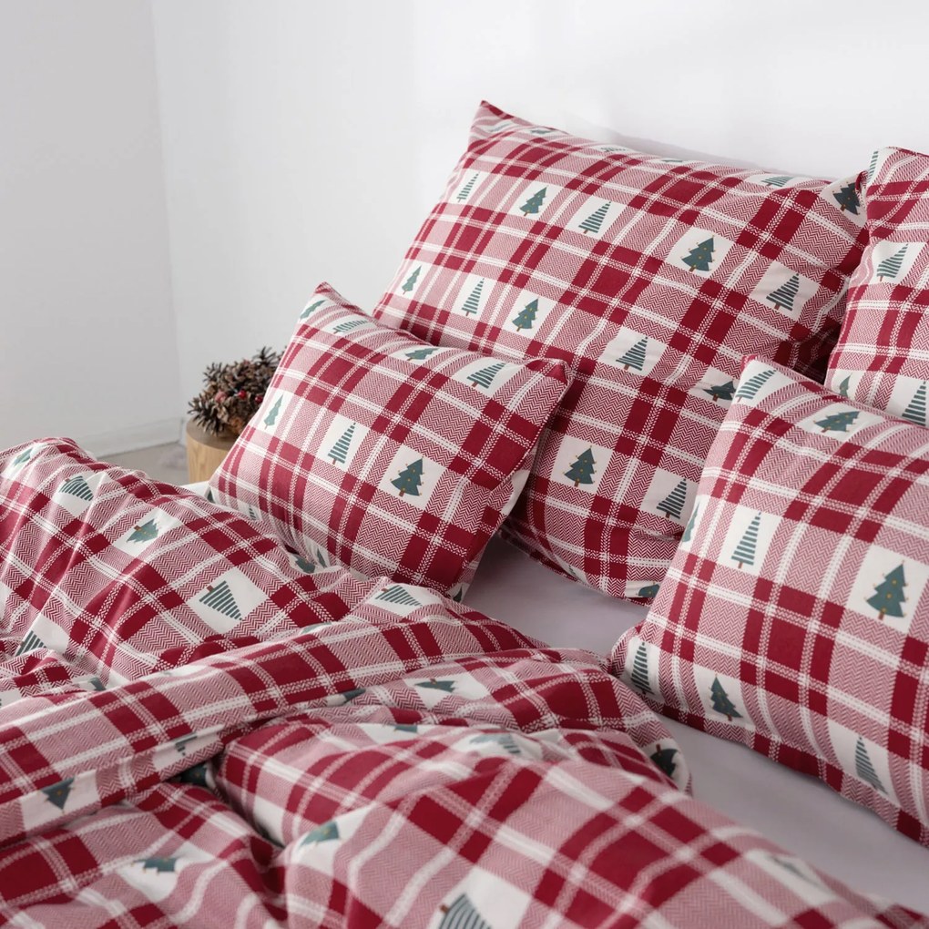 Flanelové povlečení Vánoční kostka se stromečky Velikost: atypický 240 x 200 + 2 x 70 x 90