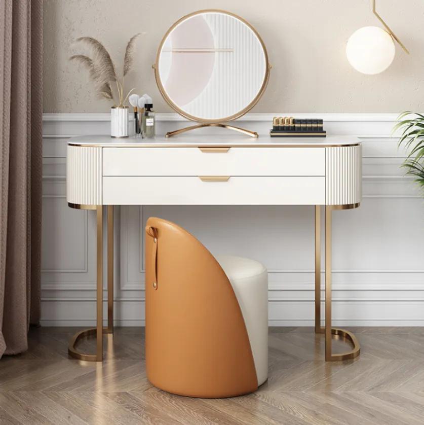 Elegantní toaletní stolek včetně pufy KATARINA