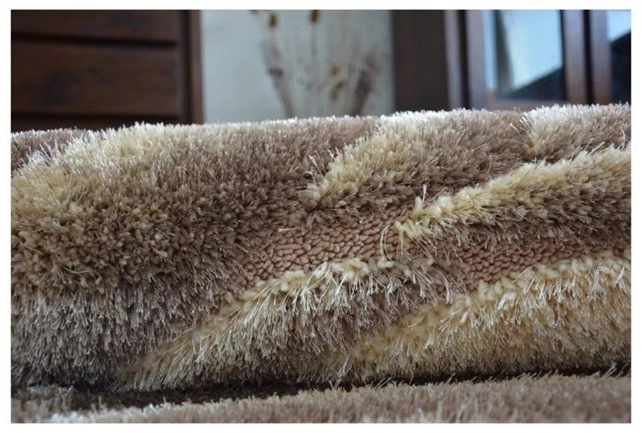 Luxusní kusový koberec Shaggy Rose béžový 80x150cm