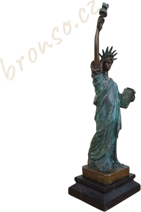 Socha svobody – bronzová soška, symbol volnosti a naděj