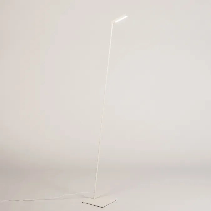 Stojací stmívatelná designová LED lampa Selenia White