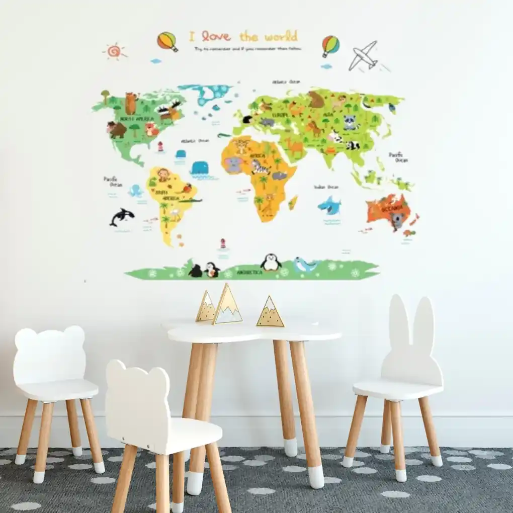 PIPPER | Samolepka na zeď "Barevná Mapa Světa" 88x110 cm | BIANO