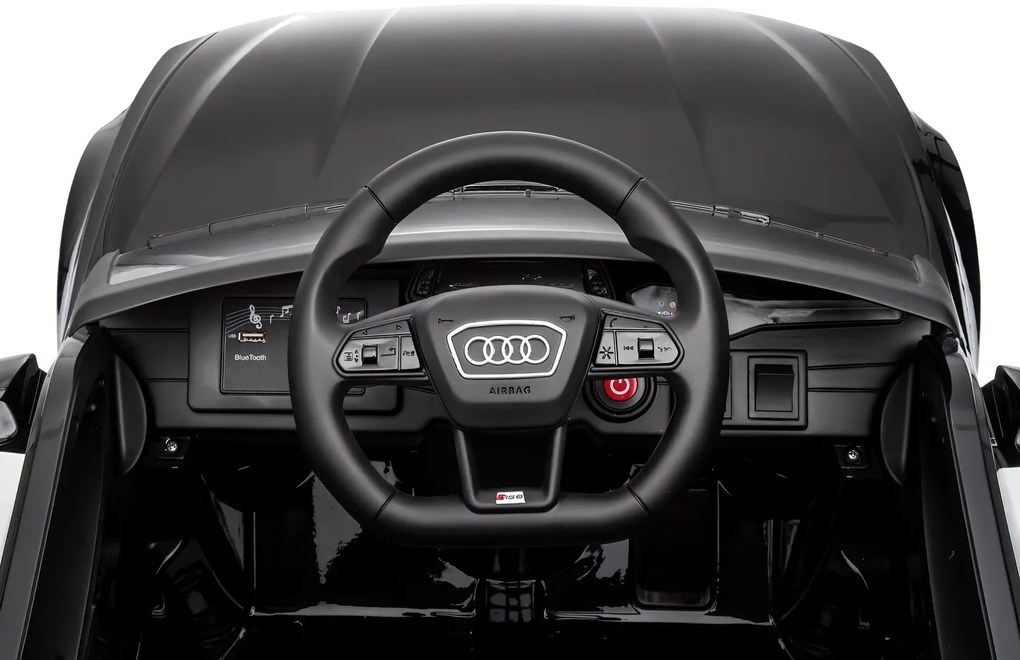 Elektrické autíčko Audi RS 6 černé