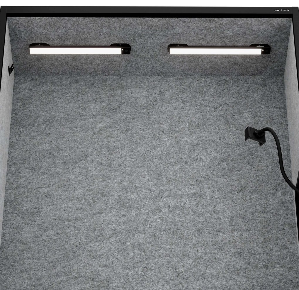 Kancelářská akustická kabina se sedátkem a USB-C portem, korpus černý / sedák šedá, 1150 mm: SALLY MentalBox