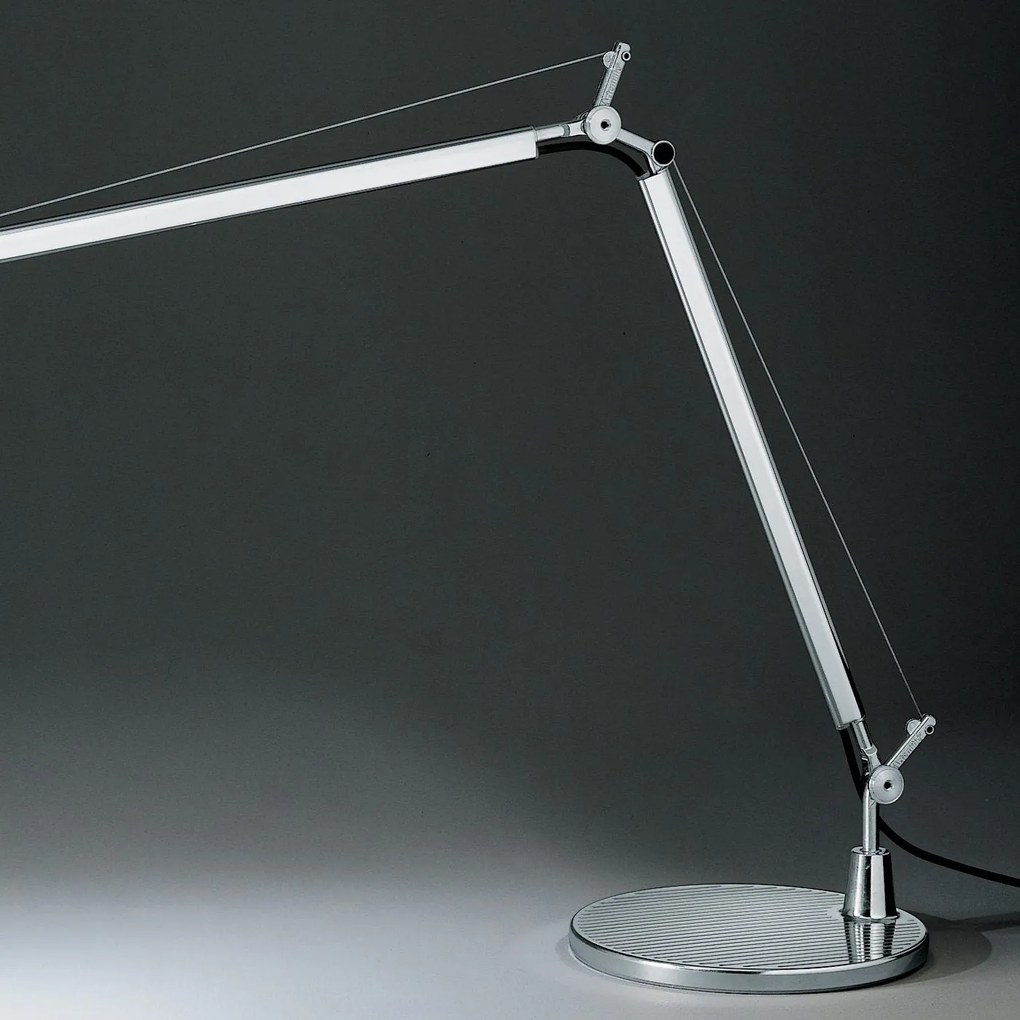 ARTEMIDE Stolní lampa Tolomeo, E27, hliník A001000+A004030