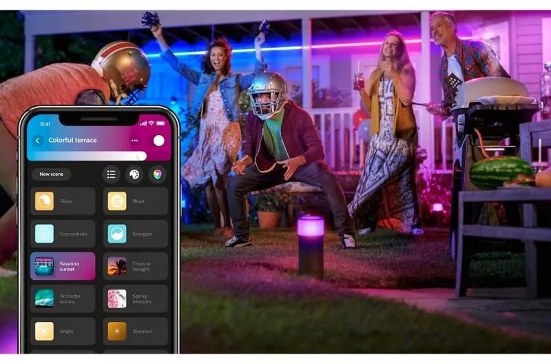 PH 8718699709839 Hue Bluetooth VENKOVNÍ LED PÁSEK 19W 2000-6500K IP67, 16 mil. barev, 2m - PHILIPS (929002289002)