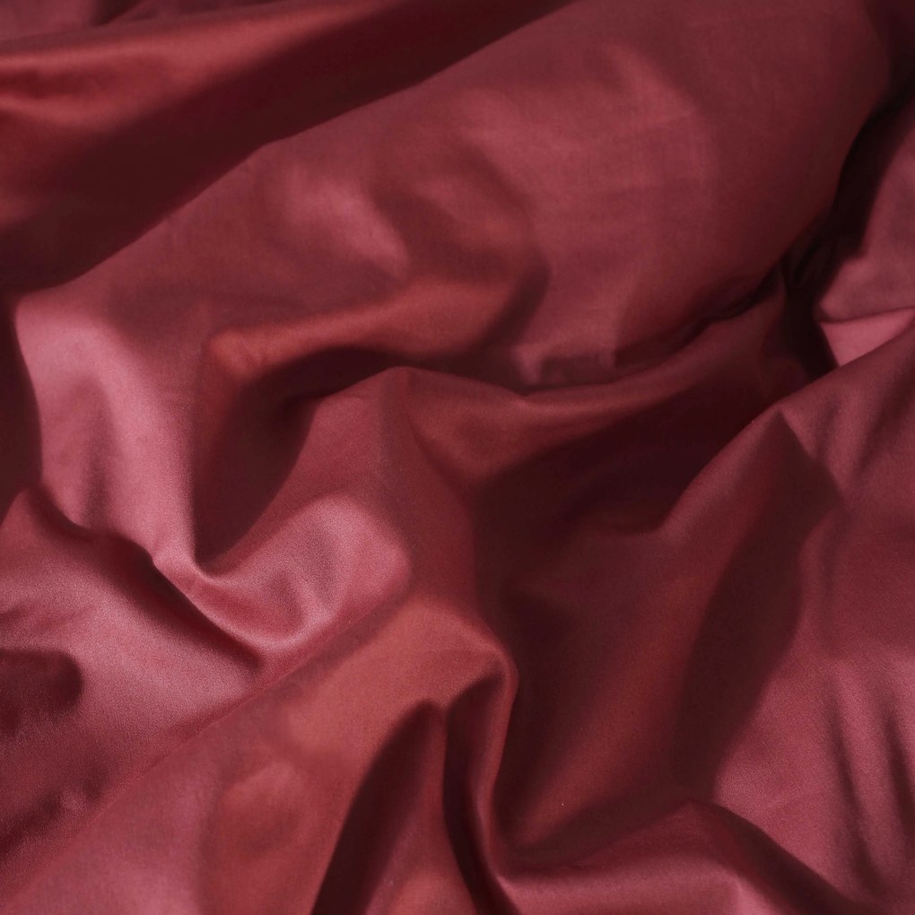Saténové povlečení Red Velvet Velikost: 140 x 200 + 70 x 90