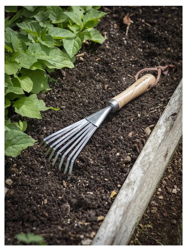 Ruční hrábě s dřevěnou rukojetí Hawkesbury Garden Trading