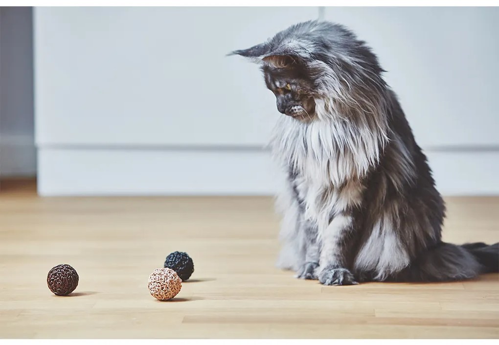 Hračka pro kočky MiaCara Filo míček 3,5 cm Barva: Hnědá
