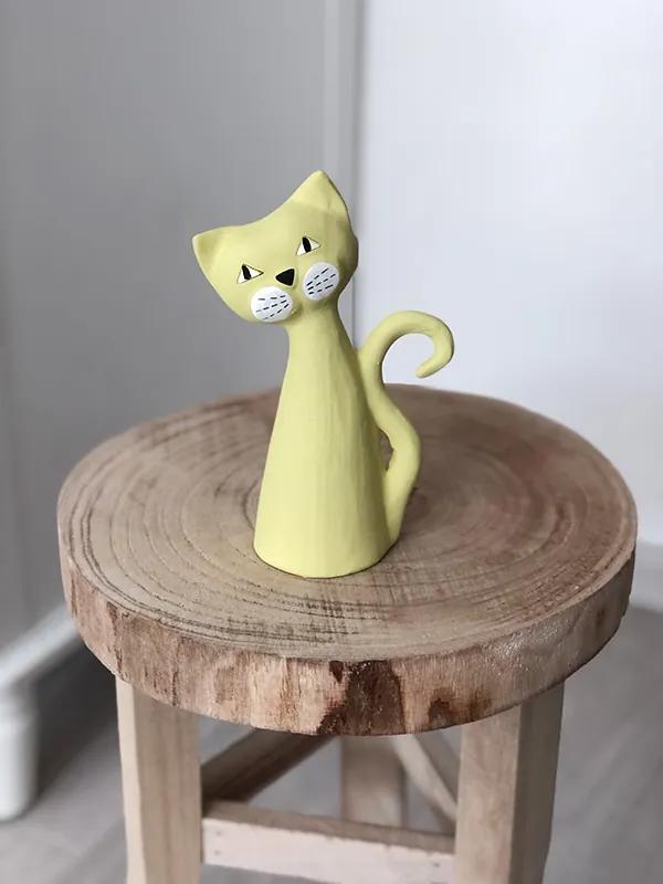 Dekorace žlutá kočka Mesalina