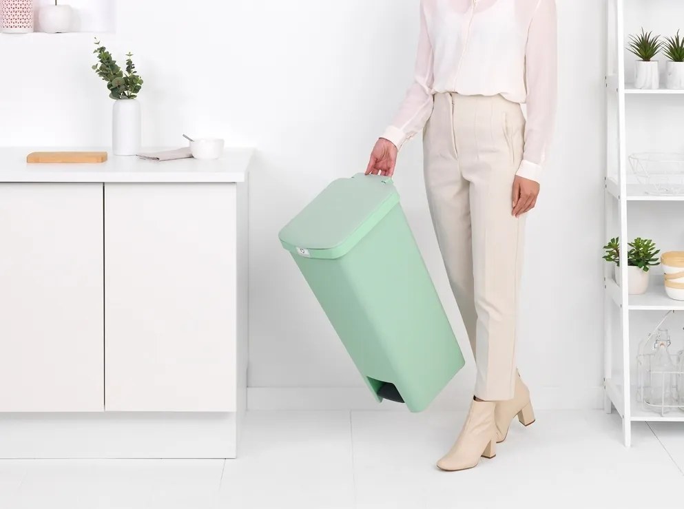 Brabantia Pedálový koš StepUp 40L světle zelený