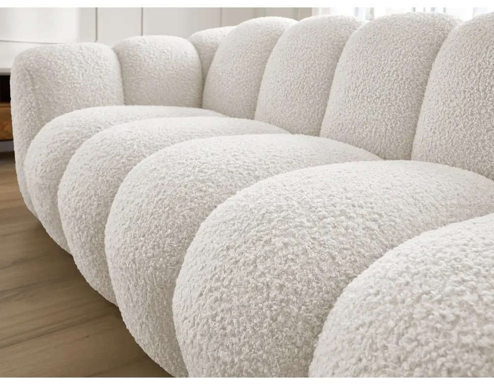 Bílá pohovka z textilie bouclé 232 cm Hippolyte – Bobochic Paris