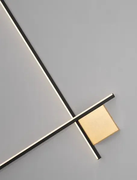 Designové nástěnné svítidlo Cross 80 zlatá