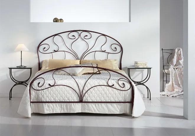Nábytek ATIKA s.r.o. Kovová postel  KLAUDIE Povrchová úprava: stříbrná RAL 9006, Rozměr: 120 x 200 cm