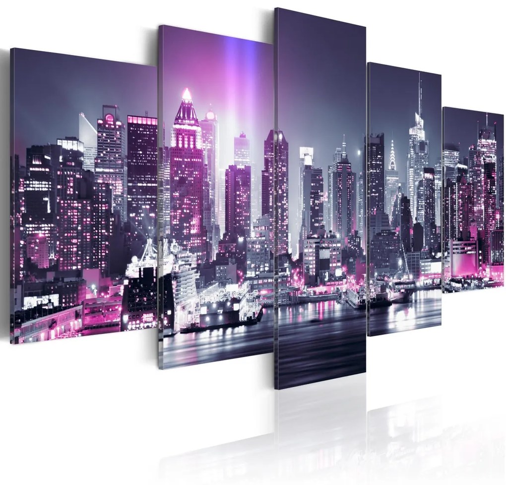 Obraz New York Purple + háčky a hřebíčky ZDARMA Velikost (šířka x výška): 130x65 cm