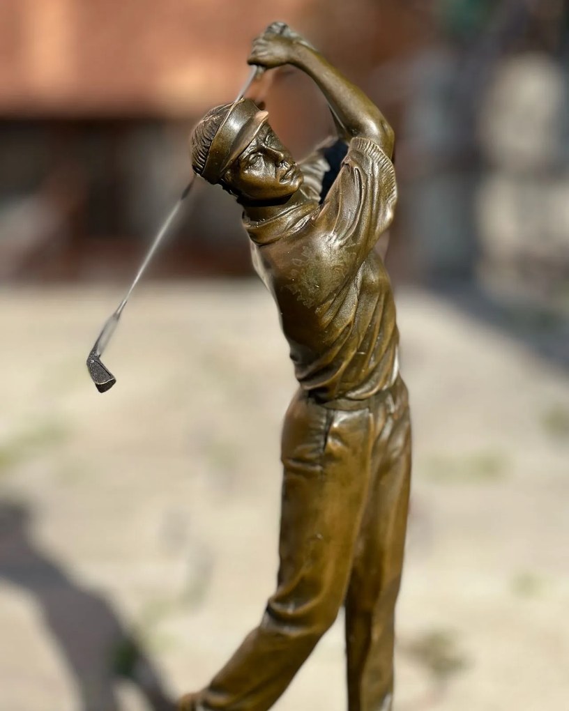 Bronzová socha soška - Golfista 3