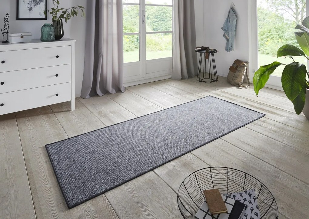 BT Carpet, Kusový koberec Bouclé 104433 Grey, 67x300, šedá, chodba / předsíň