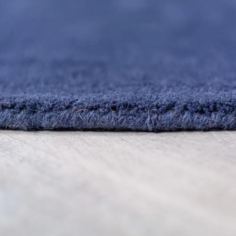 Modrý ručně tkaný vlněný kulatý koberec ø 200 cm Mia Segment – Flair Rugs