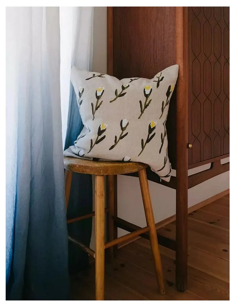 Vyšívaný povlak na polštář Meadow 50x50 cm Fine Little Day