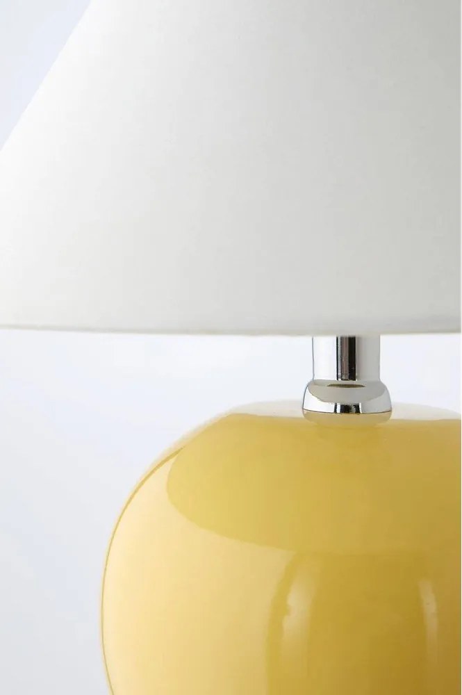 Žlutá/krémová keramická stolní lampa (výška 29 cm) Karamell – Jotex