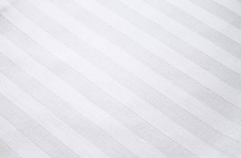 Povlak na polštář ATLAS GRÁDL 70x90 cm bílý proužek 2 cm česaná bavlna