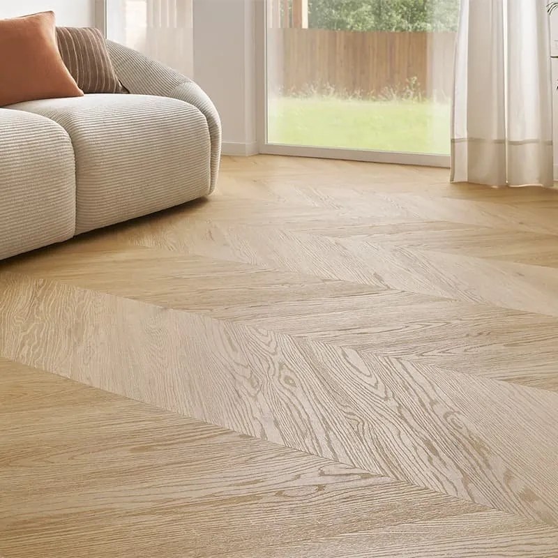 Vinylová plovoucí podlaha Afirmax Chevron 41532 Arvada Oak 1,44 m²