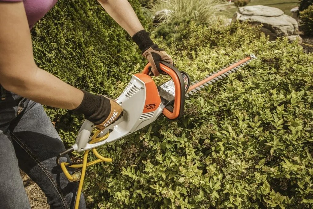 Elektrické nůžky na živý plot STIHL HSE 52