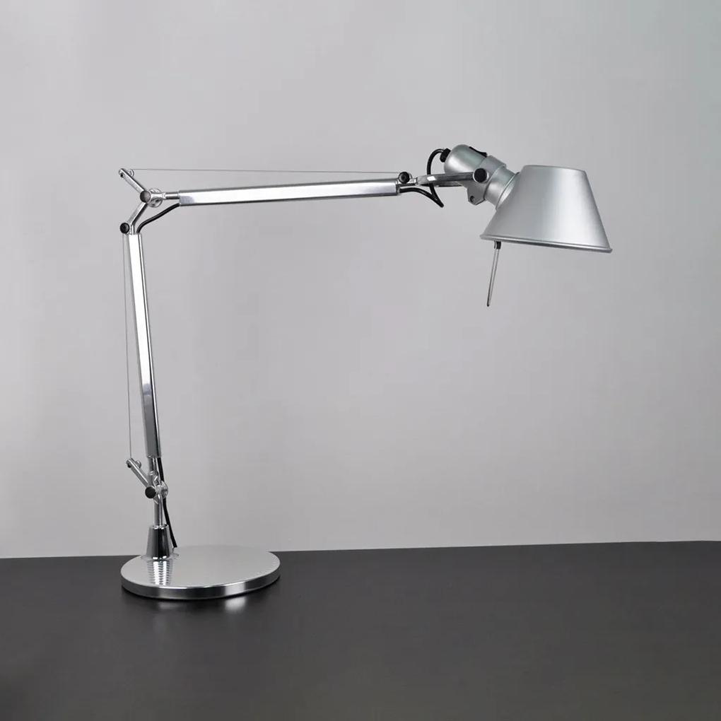 Polohovatelná stolní lampa Tolomeo Table  Polohovatelná stolní lampa Tolomeo Table Barva: Hliník kartáčovaný, Světelný zdroj: LED - 3000K