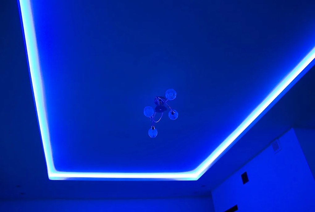 RGB LED pásek 5050 2,5m IP20 + dálkové ovládání KIT