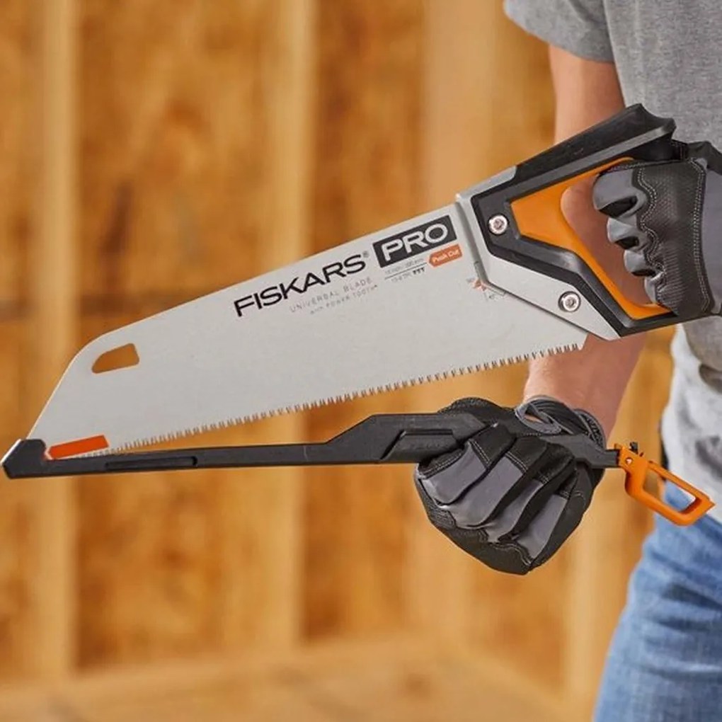 FISKARS PowerTooth™ Ruční pila, 550 mm, 7 zubů / palec 1062916