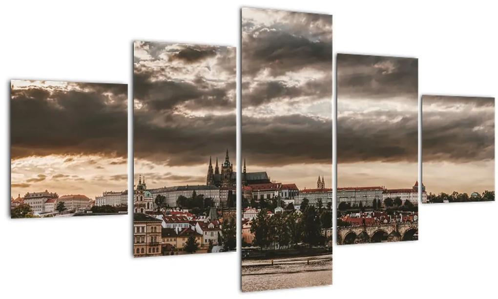 Obraz - zamračená Praha (125x70 cm)