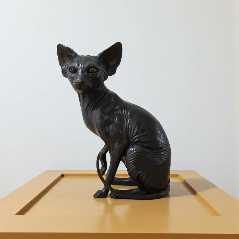 Sphynx – bronzová socha sfingy kočky, elegantní ručně vyrobená dekorace pro milovníky koček