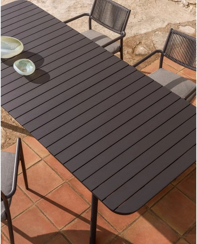 Kovový zahradní jídelní stůl 100x220 cm Izola – Kave Home