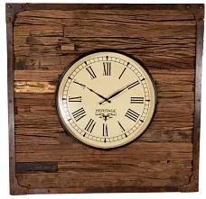 Nástěnné hodiny Conway z recyklovaného dřeva