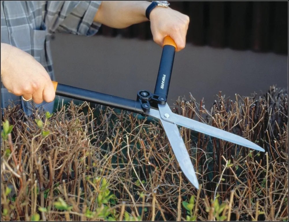 Nůžky na živý plot FISKARS Power-Lever HS52 s pákovým převodem [114750]