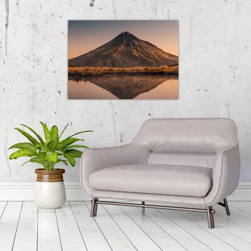 Skleněný obraz odrazu hory Taranaki, Nový Zéland (70x50 cm)