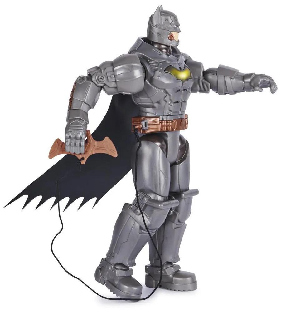 Spin master Batman s vystřelujícím doplňkem 30 cm